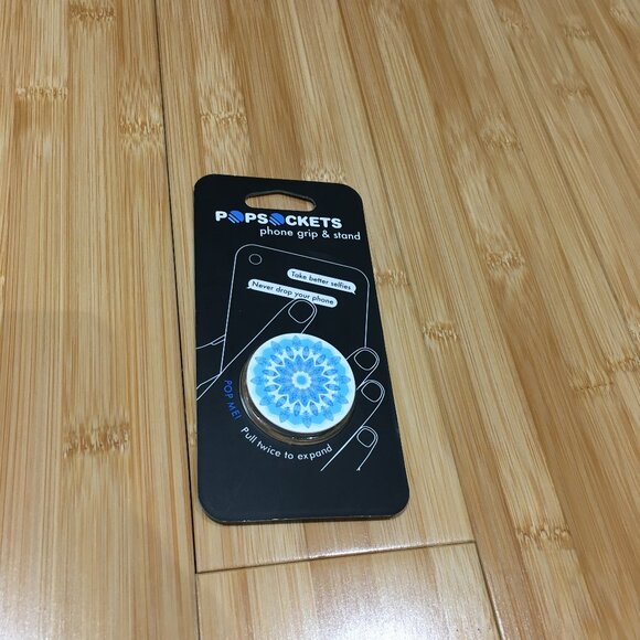 PopSocket | Cell Phones & Accessories | Nwt Blue Spiral Mandala ...